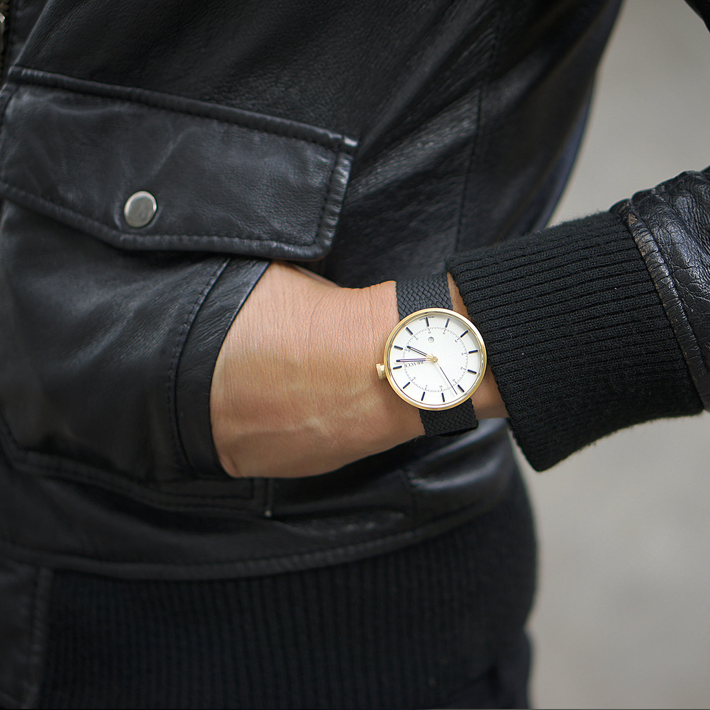 BW002 Gold - Silver White